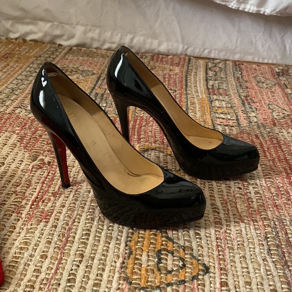 Christian Louboutin | Shoes | Classic Black Patent Loubs | Poshmark